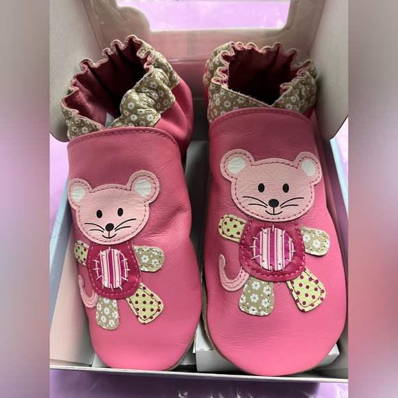 Robeez | Shoes | New Robeez Soft Sole Mix N Match Mouse Azalea | Poshmark